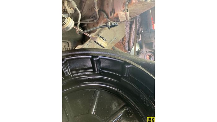 Ford Transit 2.2 TDCi clutch replacement