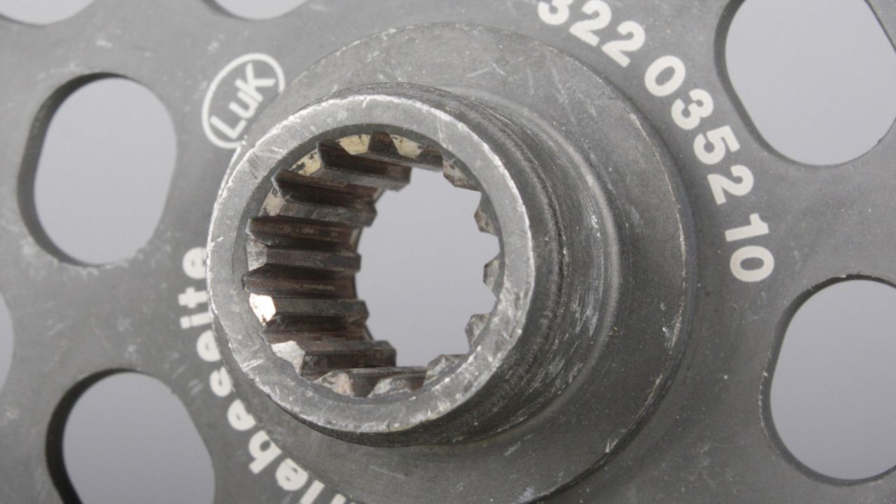 Preventing Gear Tooth Failure – What to Note When Replacing the Clutch