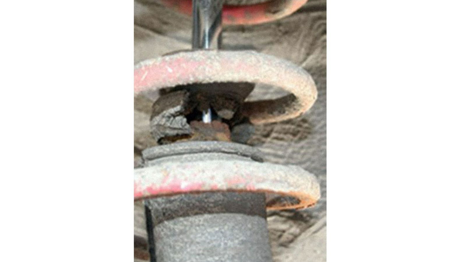 Fuelle amortiguador roto