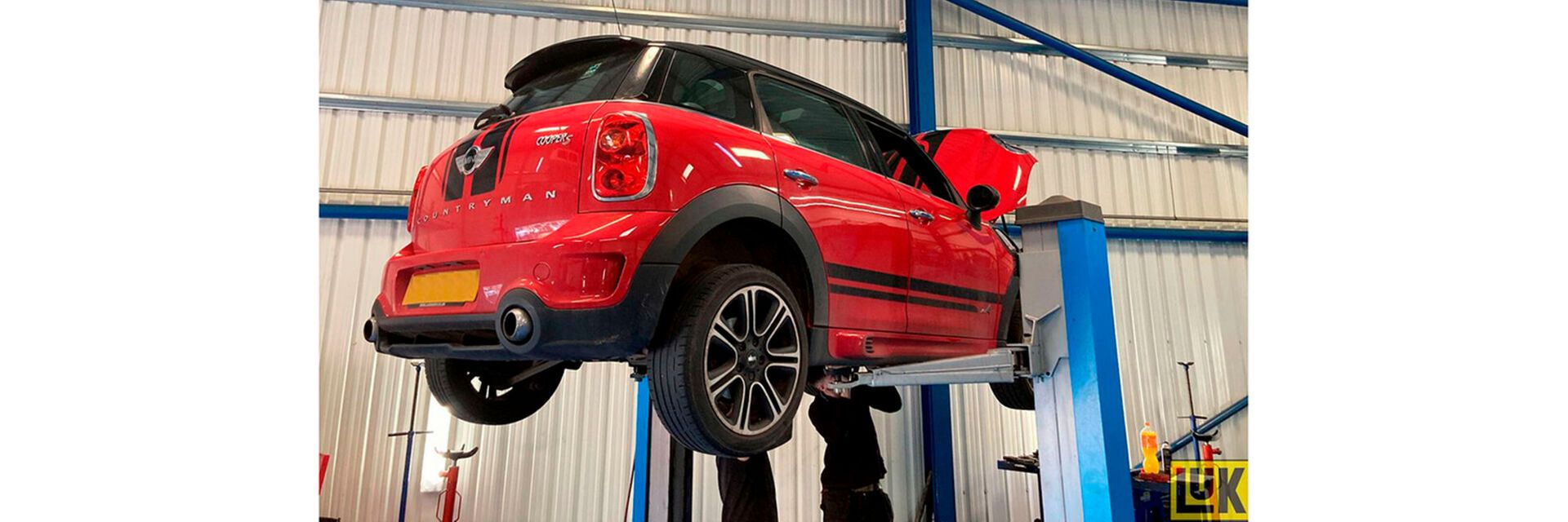 MINI Countryman ALL4 Cooper S clutch and dual mass flywheel replacement
